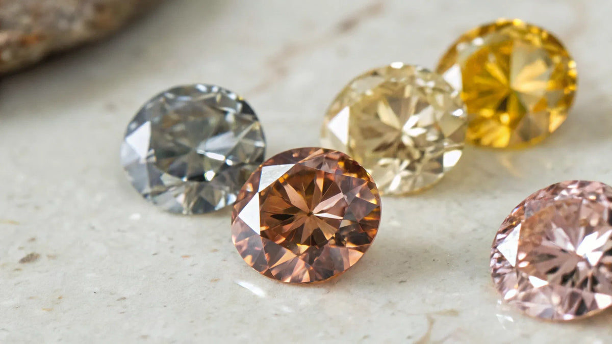 What Color is a Diamond's Streak? Understanding the Beauty and Science ...
